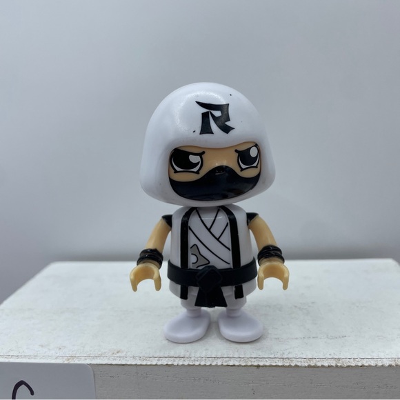 Toys | Ryans World Ninja Ryan White Outfit 3 Pvc Mini Surprise Figure ...